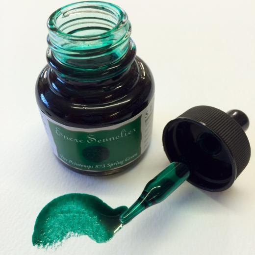 Spring Green Sennelier Encre Drawing Ink 30ml – FITZROY STRETCHES